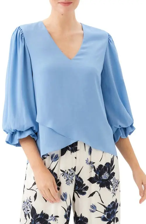 Karen Kane Crossover Hem Asymmetric Top - Chambray