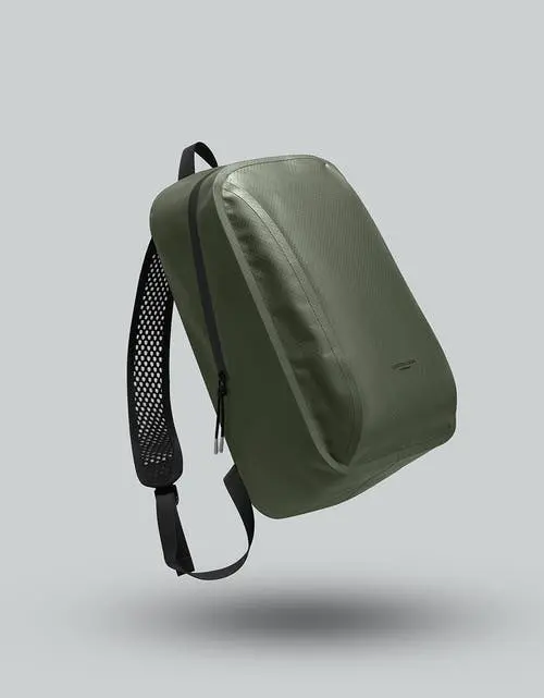 GASTON LUGA Lightweight Duoseal Backpack