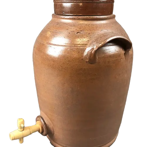 UNE VIE NOMADE Vintage Vinegar Berry Jar - Brown