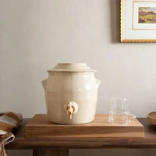 UNE VIE NOMADE Vintage Vinegar Berry Jar With Lid - White - Medium