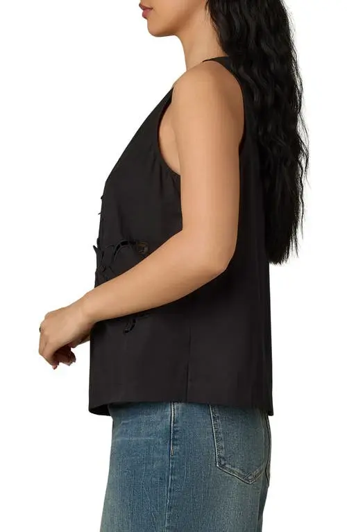 Wit & Wisdom Sleeveless Embroidered Floral Top