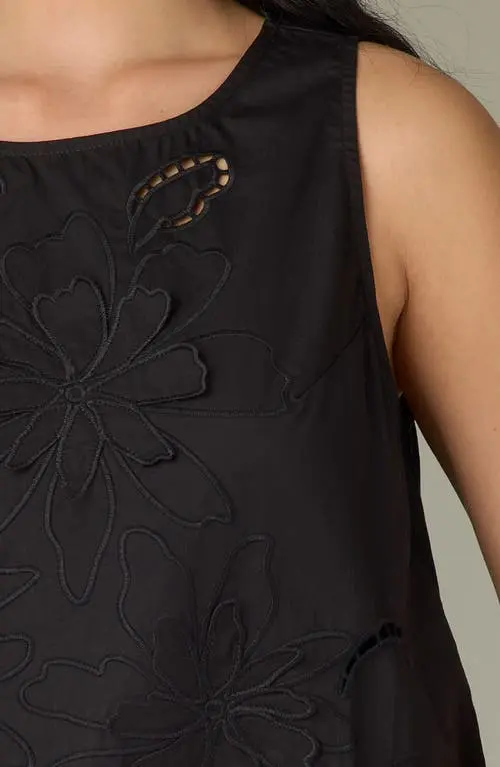 Wit & Wisdom Sleeveless Embroidered Floral Top