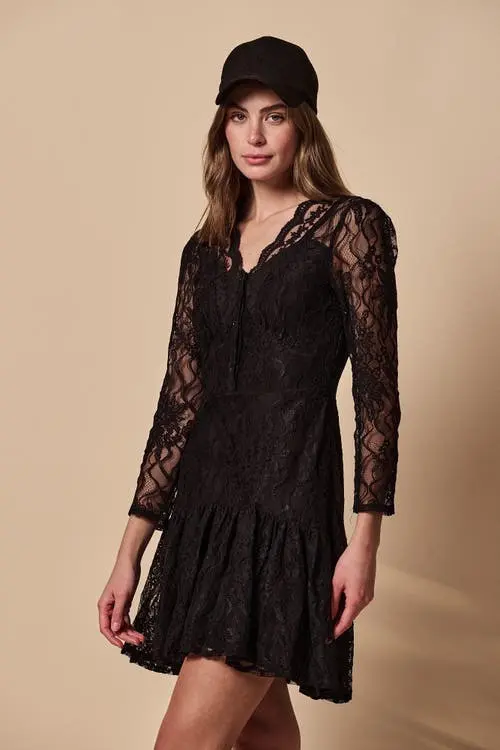 THE SHIRT Lace V-neck Dress