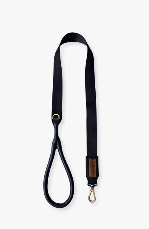MASKY Noir Leash With Leather Handle - Black