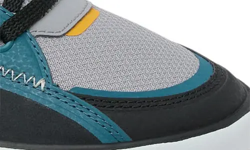 Reef Fanning Lace-up Sneakers