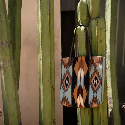 AMASOUK High Desert Bucket Tote