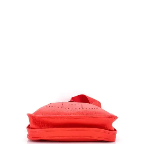 Hermès Evelyne Bag Gen Iii Clemence Pm - Red