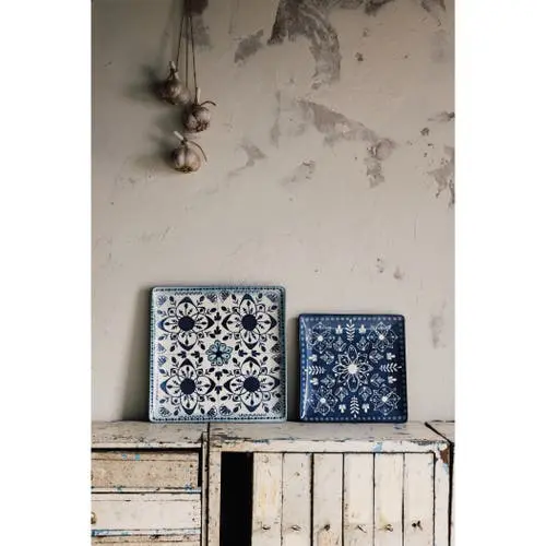 DANICA BRANDS Porto Stamped Plateset Of 2