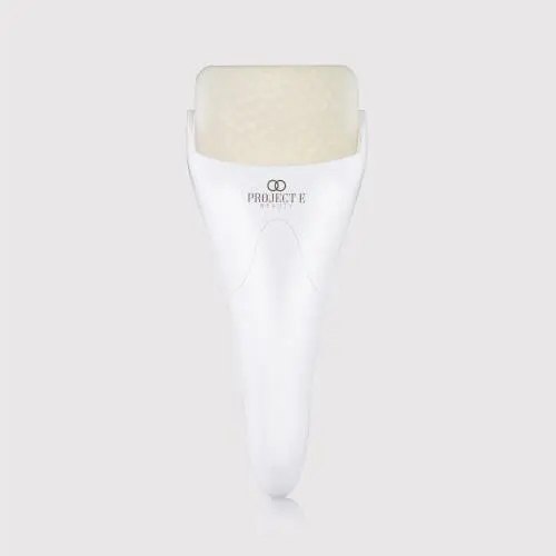 PROJECT E BEAUTY The Ice Roller Cryotherapy Treatment