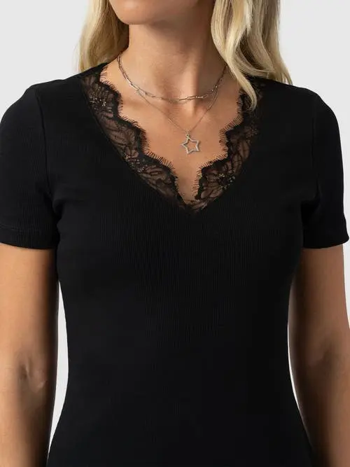 SAINT + SOFIA Andie V-neck Dress