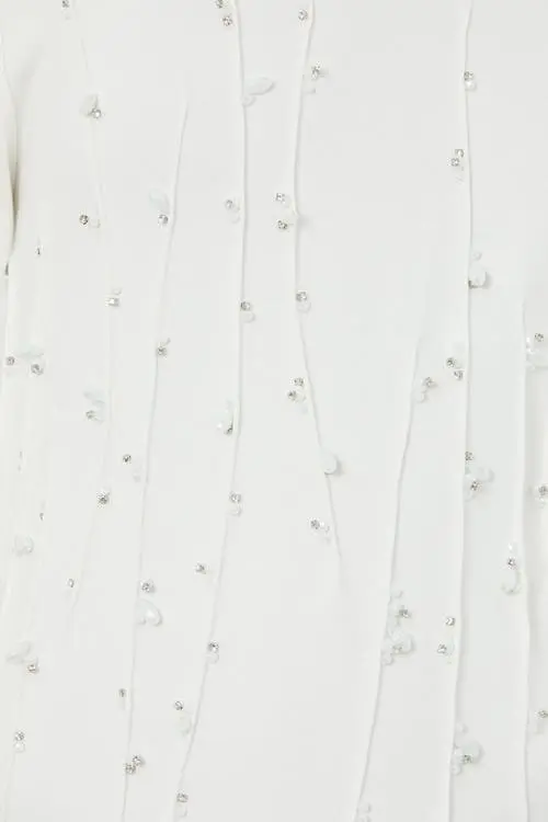 GIZIA Ecru Embroidered Detail T-shirt