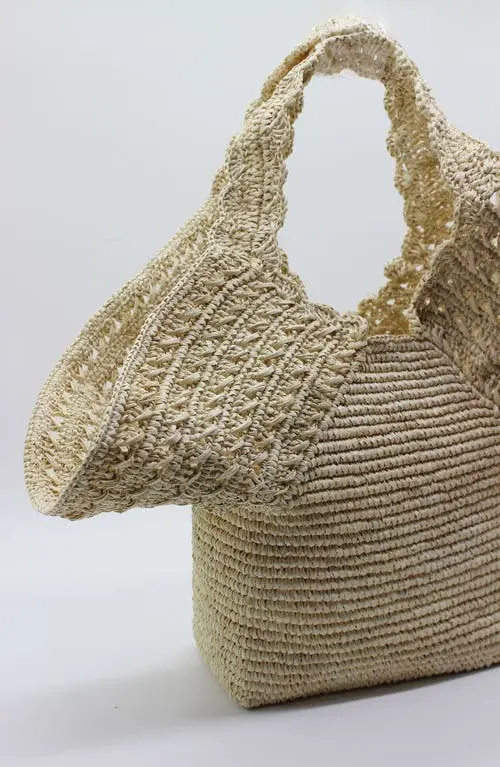 81036304 Blanquita Handbag