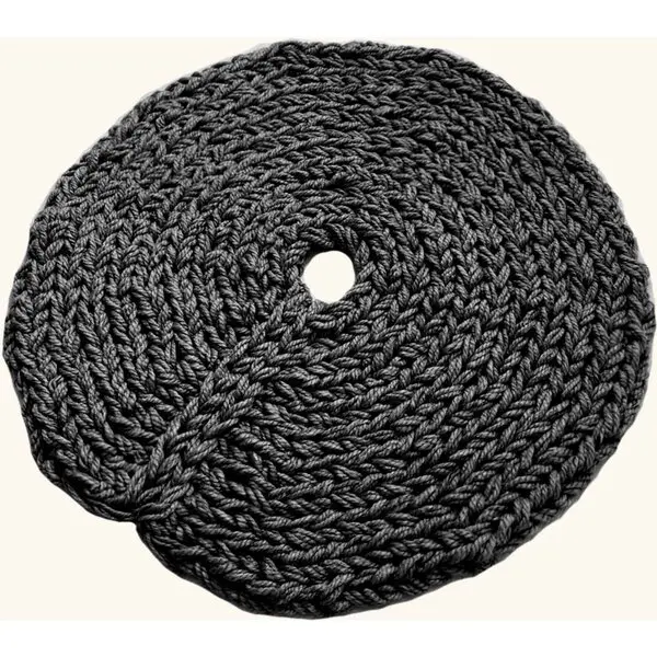 ANZY HOME Chunky-knitted Christmas Tree Skirt - Black