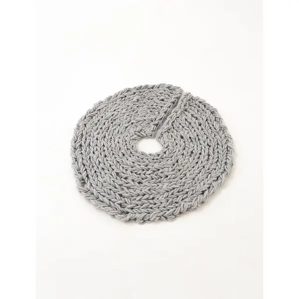 ANZY HOME Chunky-knitted Christmas Tree Skirt - Gray