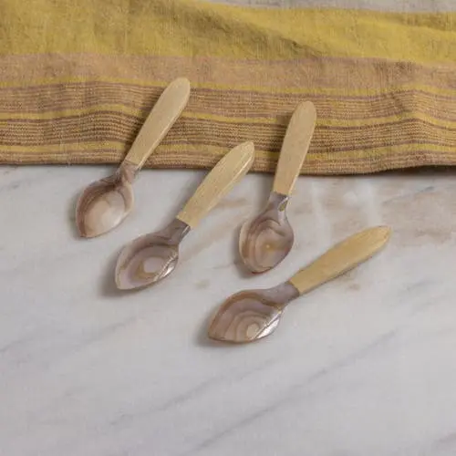 BE HOME Serin Shell Spoonsset Of 4