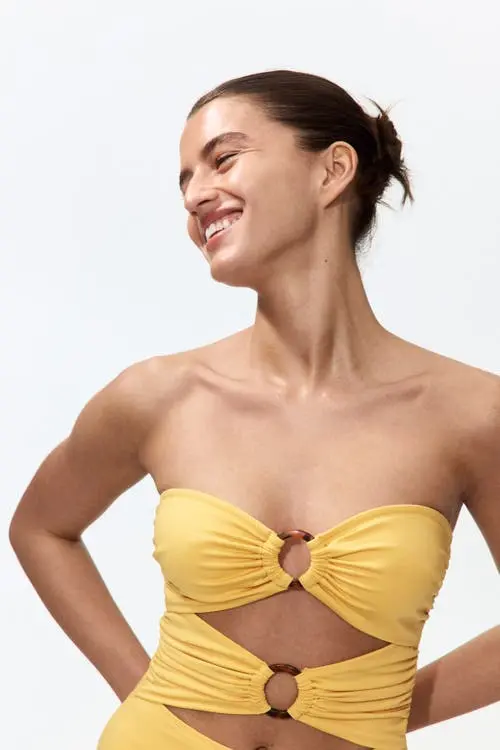 H&m Bandeau Swimsuit With Cut-out Detail - Yellow