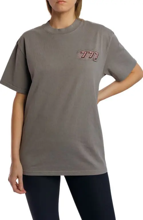 VARDAGEN Caesars Possum Graphic T-shirt