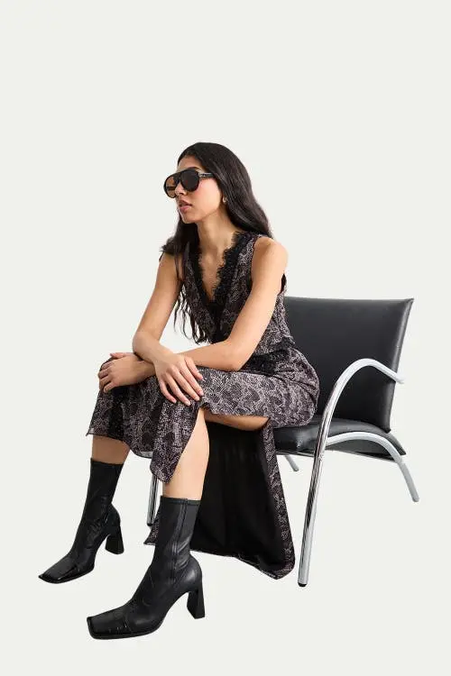 WAREHOUSE Printed Lace Trim V-neck Midi Dress