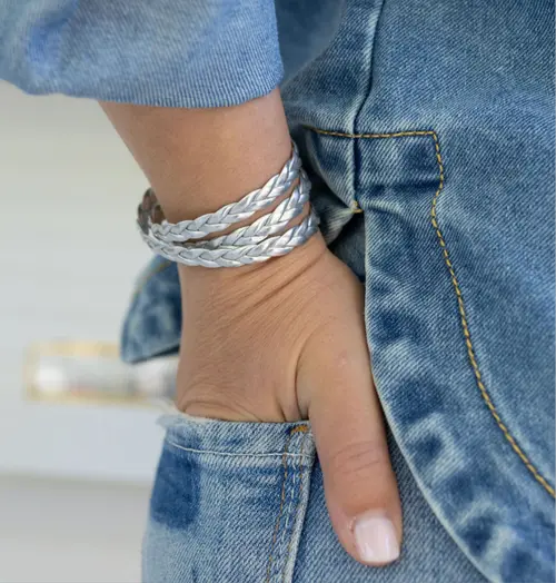 81036316 Wrap Bracelet