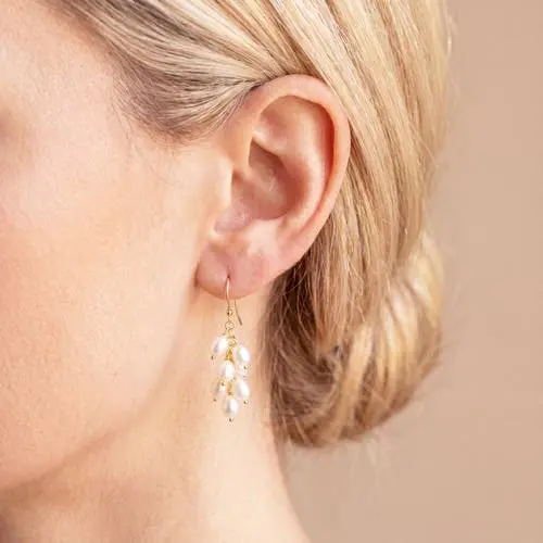 THE LOVERY 14k Yellow Gold Dangle Earrings