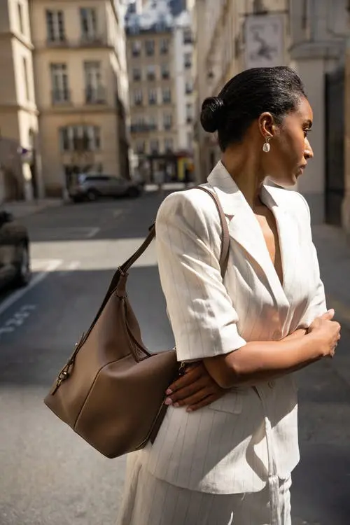 BOB ORÉ BLUE COLLECTION Verto Bucket Bag In Fine-grain Leather - Brown