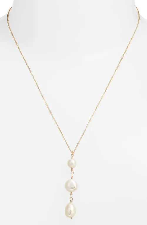 SET & STONES Clove Pearl Drop Necklace