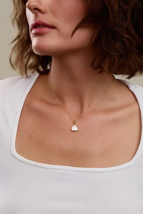 SET & STONES Wren Necklace