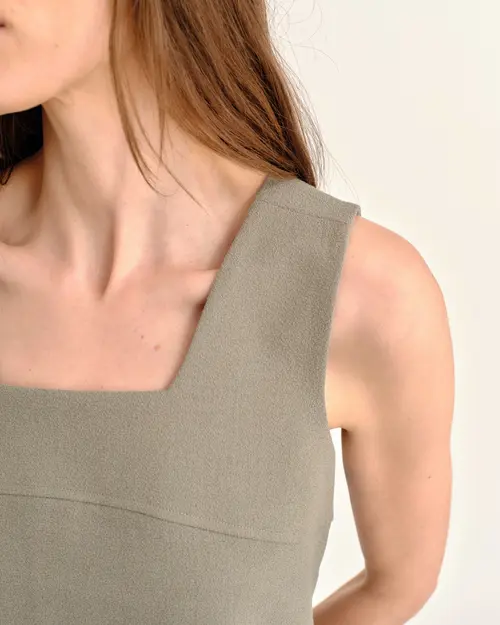 CARTOLINA James Pebbled Crepe Tank - Moss