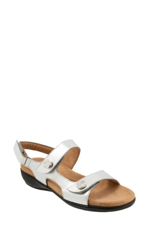 Trotters Romi Sandal - Silver