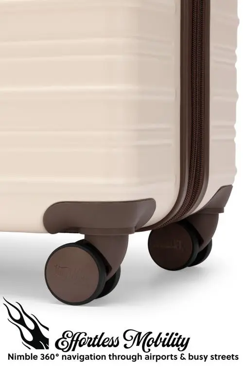 VON DUTCH Retro Trek Expandable Hardside Spinner Luggage Set - Ivory