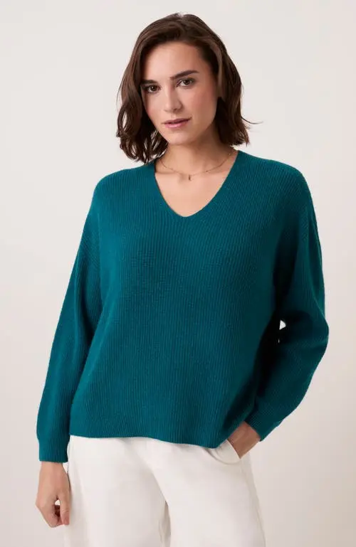 CELTIC & CO. Ribbed V-neck Jumper - Teal