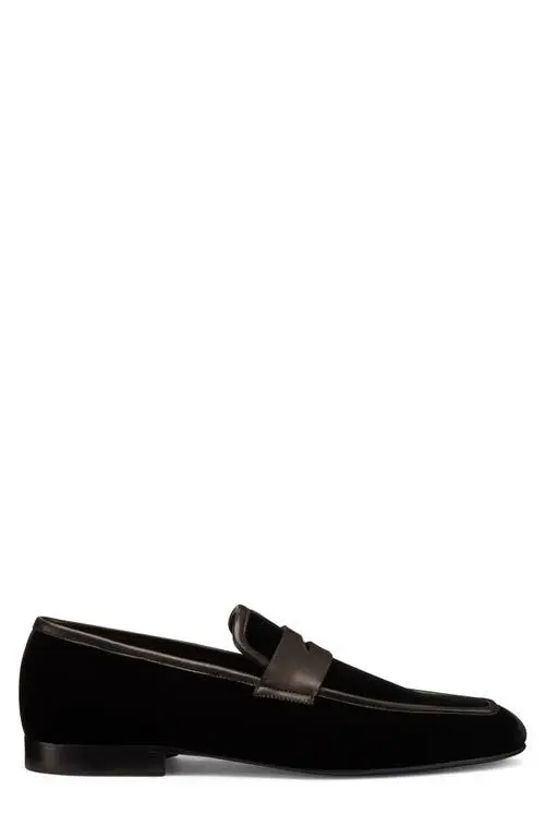 STUART WEITZMAN Dino Loafers