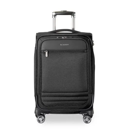 RICARDO BEVERLY HILLS Ashbury Softside Expandable 20" Carry On Luggage - Black