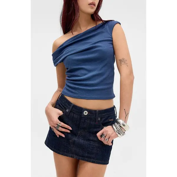 BDG URBAN OUTFITTERS Off-the-shoulder Cropped Top - Dark Blue