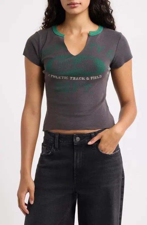 BDG URBAN OUTFITTERS Faded Graphic V-neck Baby Tee - Black
