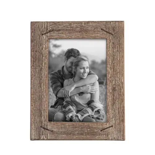 FORESIDE HOME AND GARDEN Single Photo Glass 5x7 Family & Friends Distressed Wood W/ Nail Accents Picture Photo Frame - Brown