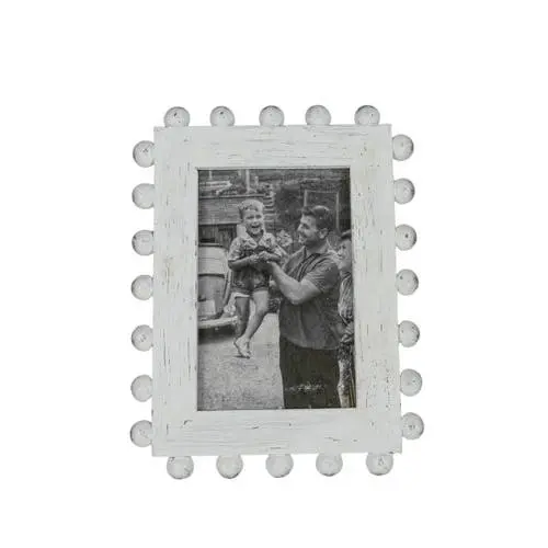 FORESIDE HOME AND GARDEN 4x6 Belle Rustic Wood Ball Accents Photo Picture Frame W/ Glass Pane - White