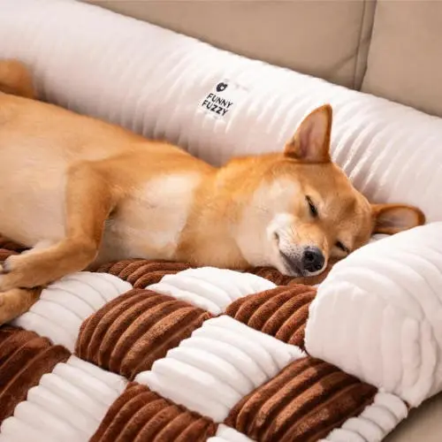 FUNNYFUZZY Cream Square Plaid Cozy Dog Mat Furniture Protector Cover
