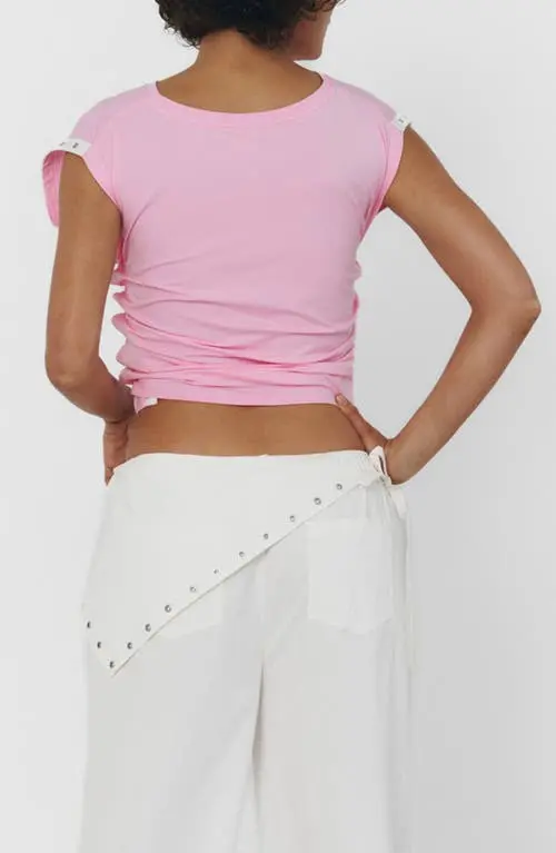 FIND ME NOW Snap Detail Convertible Cap Sleeve T-shirt - Bom Bom