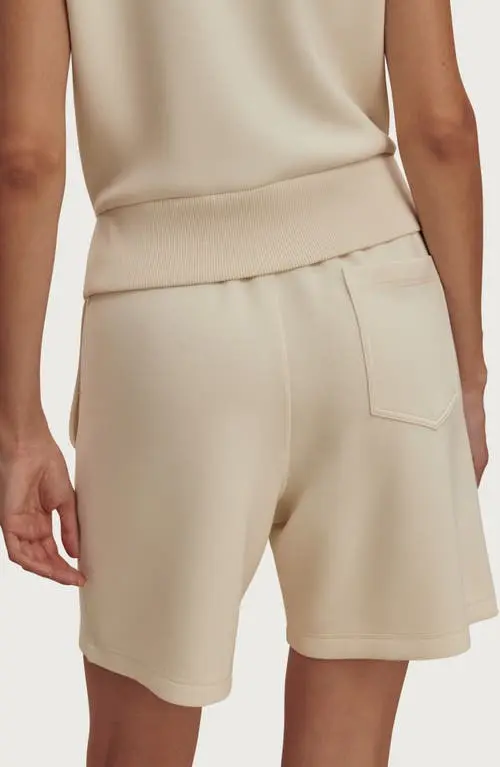 Varley Rumer 6.5 Long Shorts