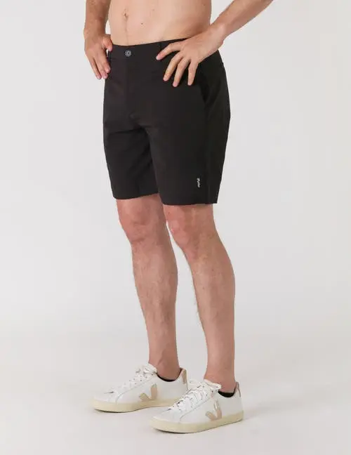 GLYDER Zephyr Short 7.5 - Black