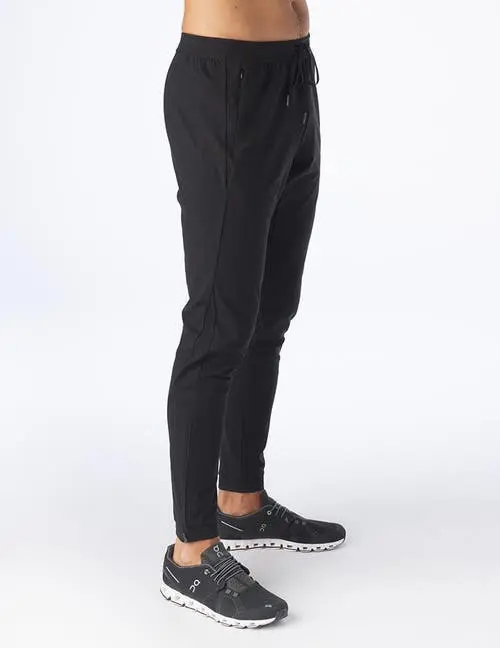 GLYDER Turf Jogger - Black