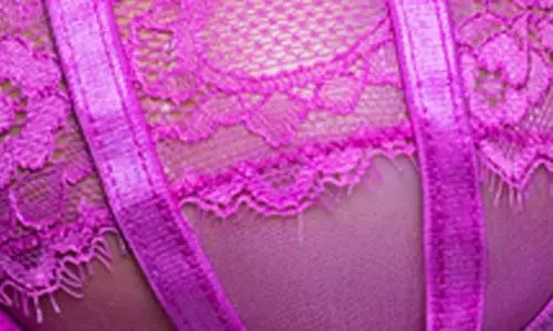 ROMA CONFIDENTIAL Sheer Desire Underwire Bra & G-string Set