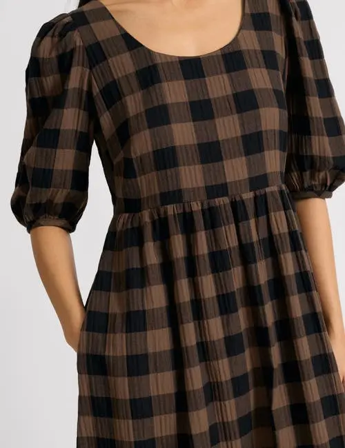 ALBARAY Large Gingham Iconic Midi Dress