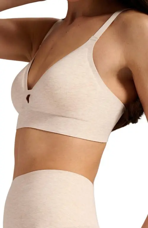SIELLA Organic Cotton No-show V-neck Foam Bra - Oatmeal