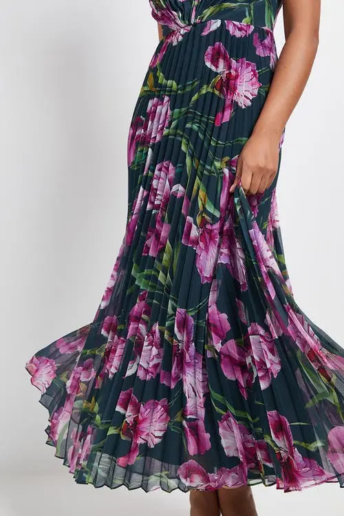 WALLIS Floral Print Pleated Maxi Dress