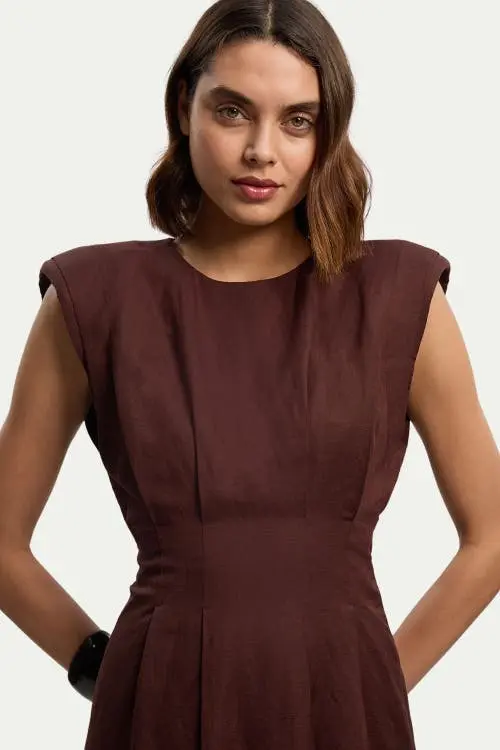 Karen Millen Linen Blend Pintuck Midi Dress - Chocolate