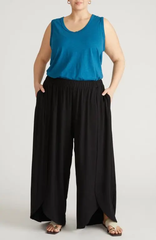 Universal Standard Signature Jersey Scoop Neck Tank