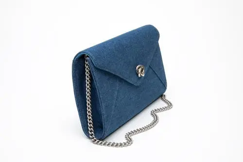 MICHELLE WILHITE The Frieda Clutch
