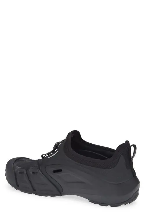 CROCS Quick Trail Racer Show